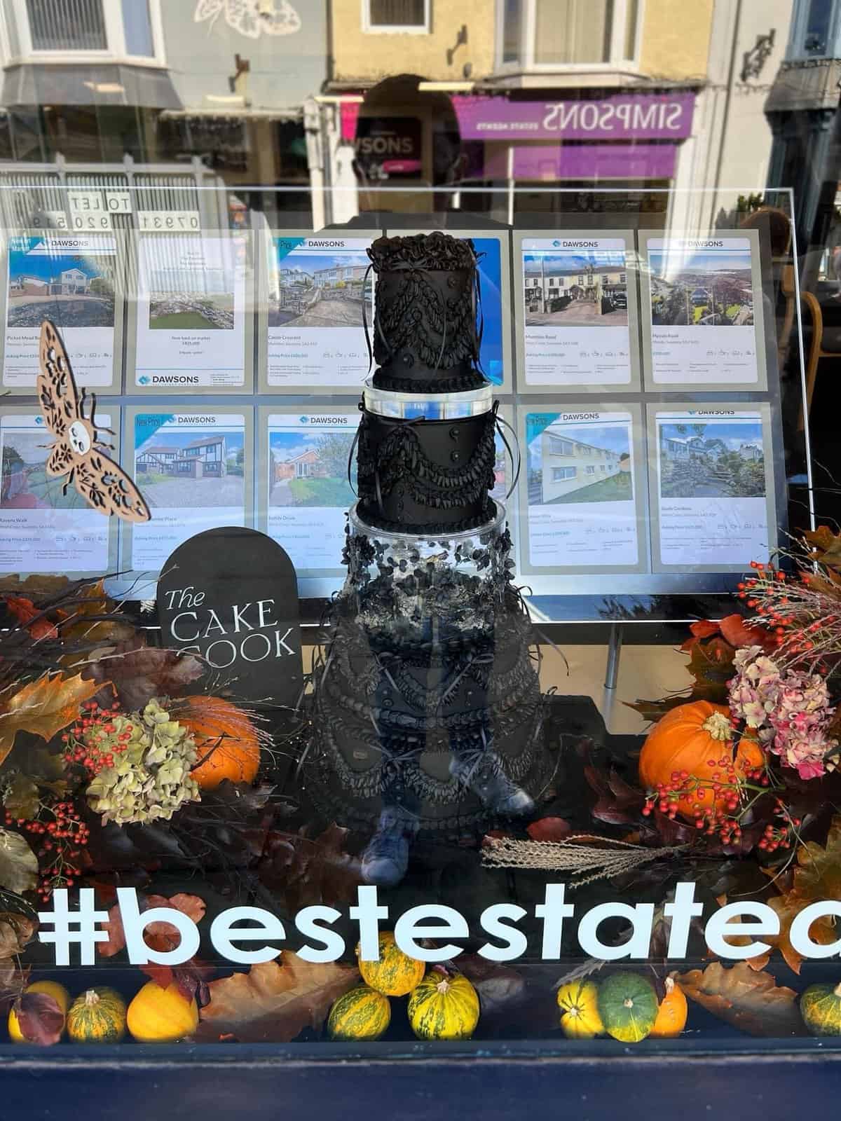 Spooky! Welsh agent serves up Halloween-inspired branch window display