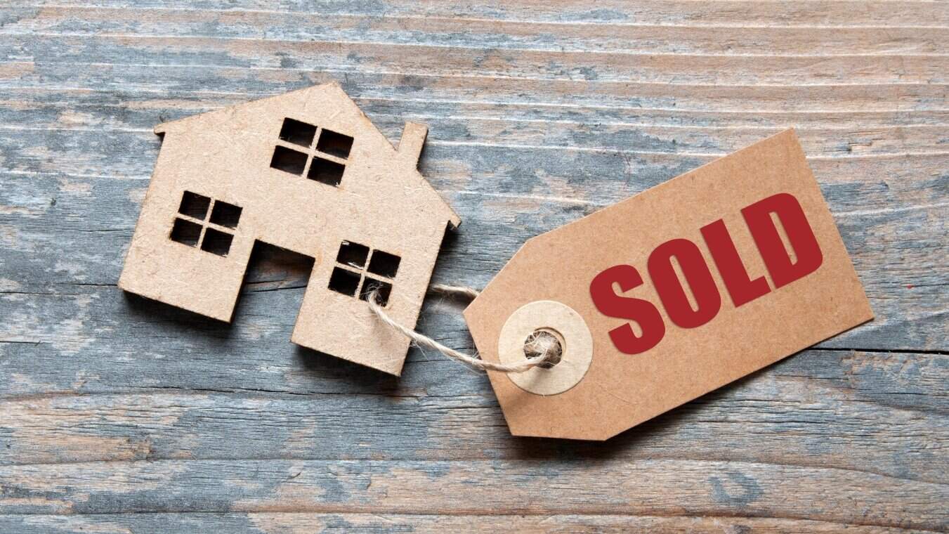 Zoopla: Half of homes sell within two months of listing