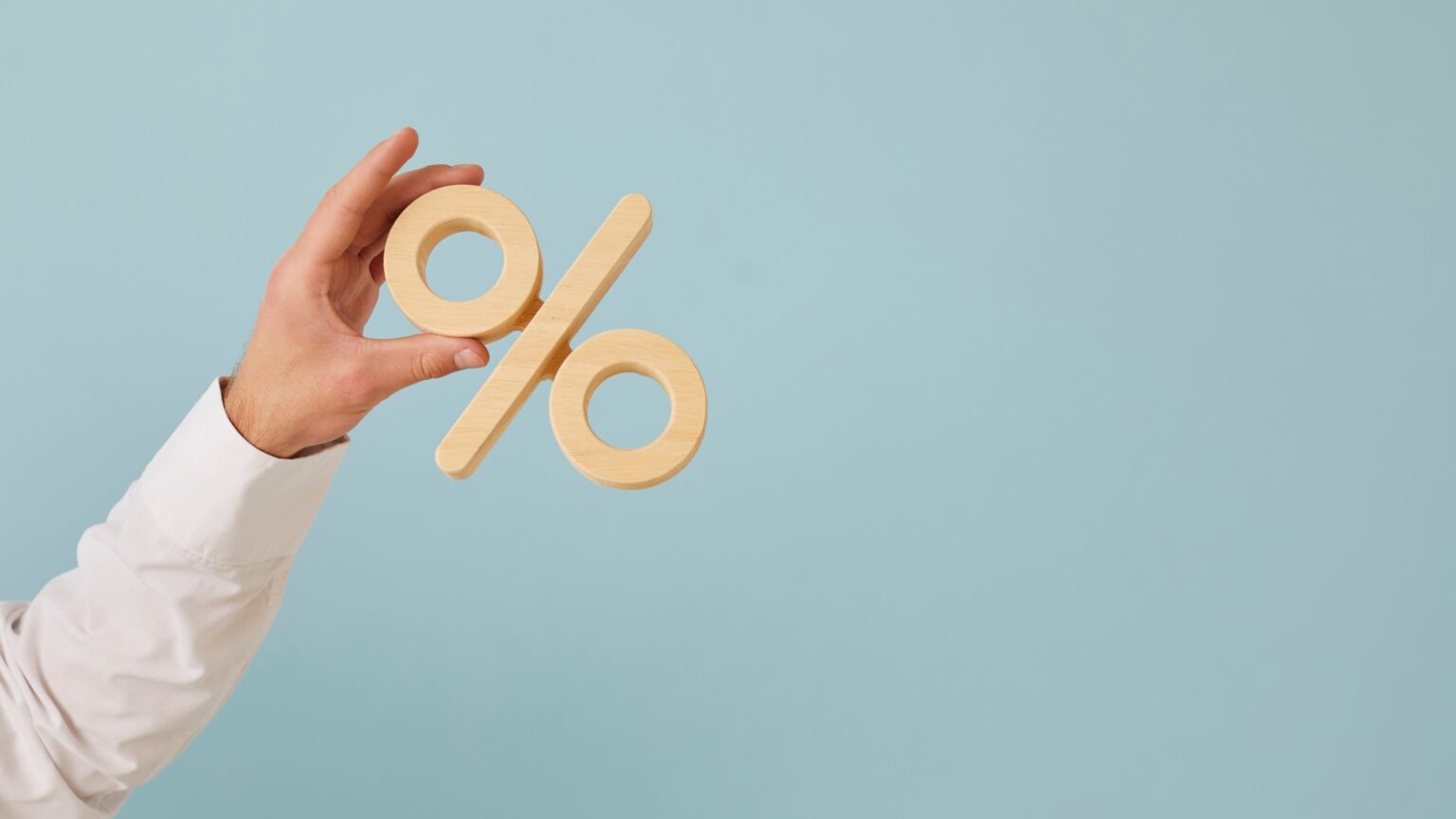 Value of UK housing stock returns to growth